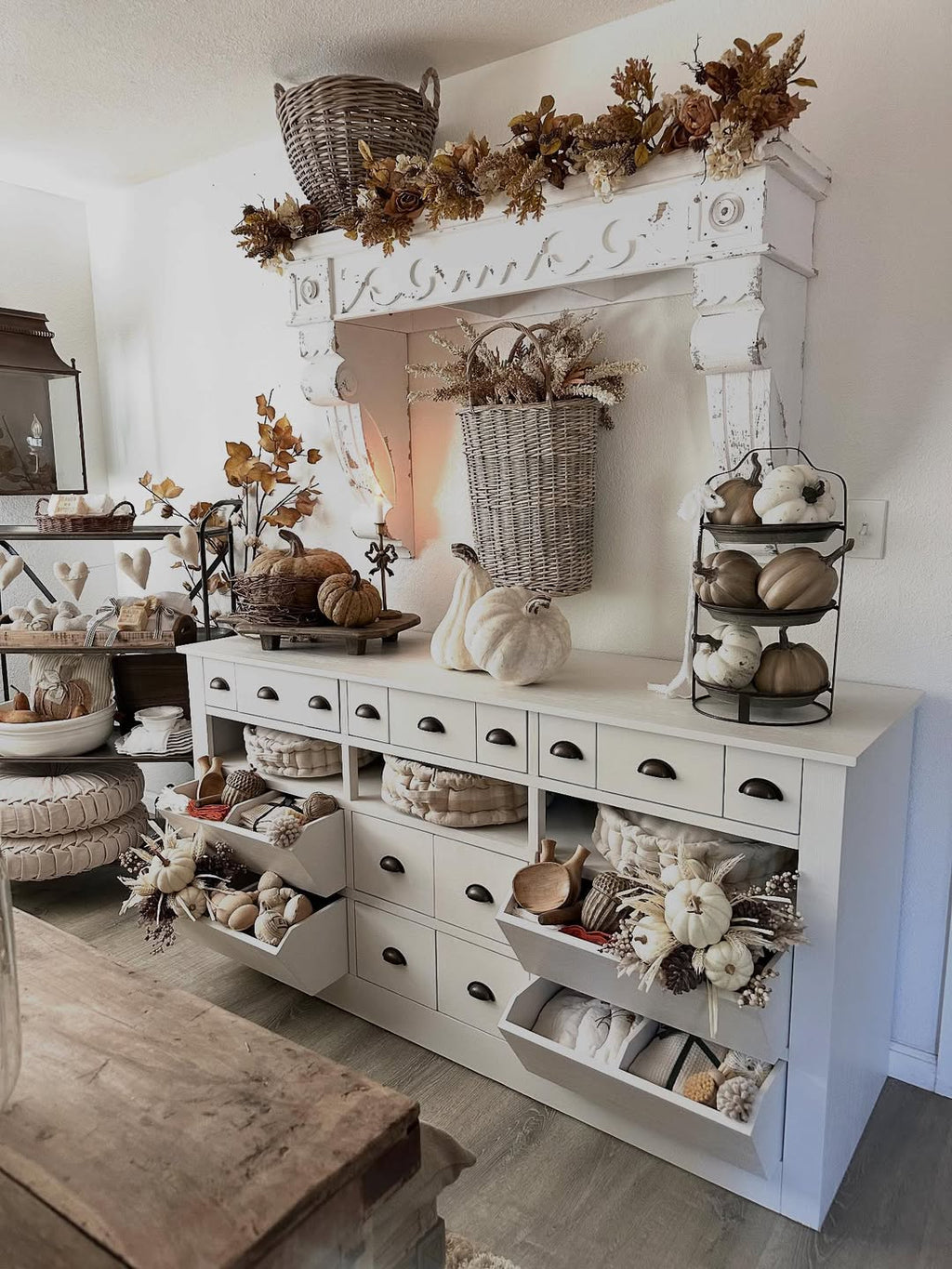 Vine Hill Counter - White – Cotton & Crete